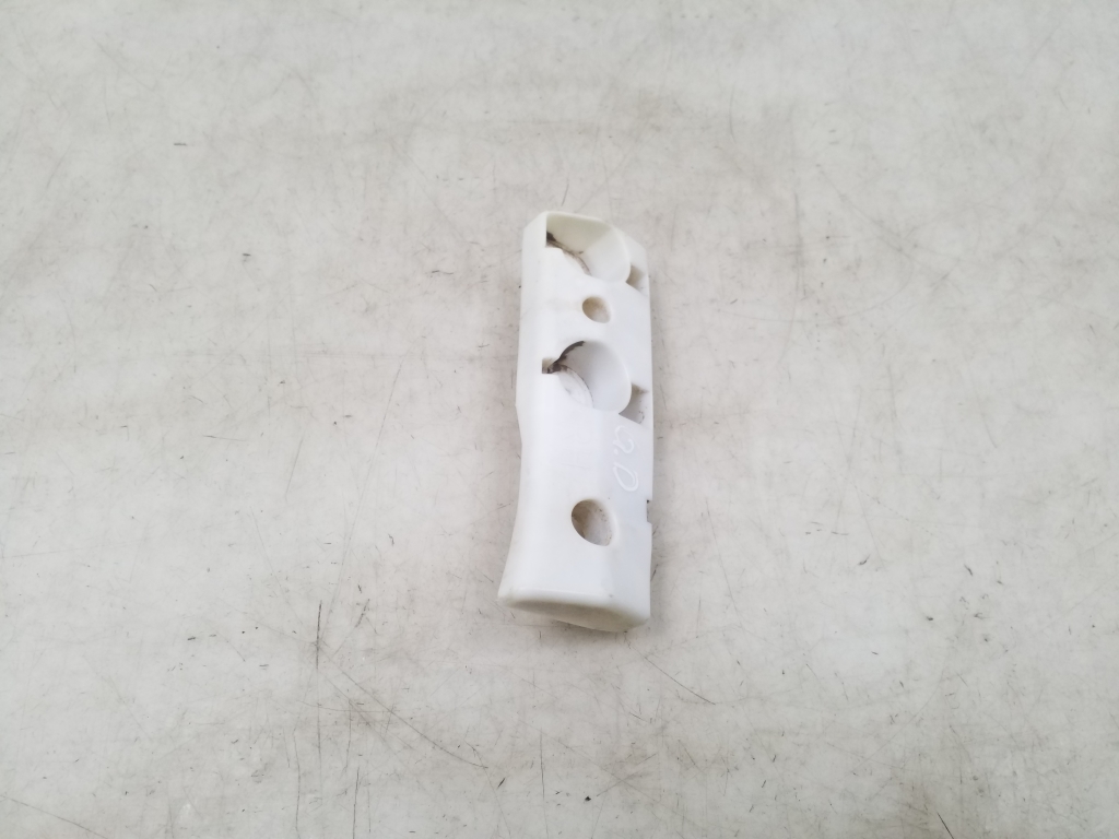 Used NISSAN X-Trail Rear bumper bracket 85270JG00A