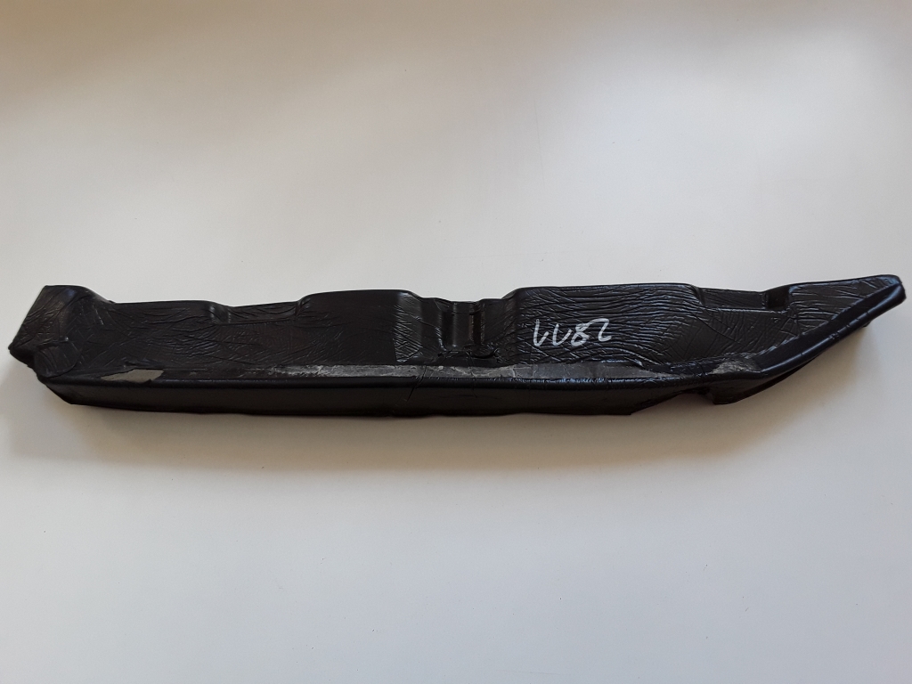 Naudotas Hyundai IONIQ Priekinio sparno kita detalė 84142G2000