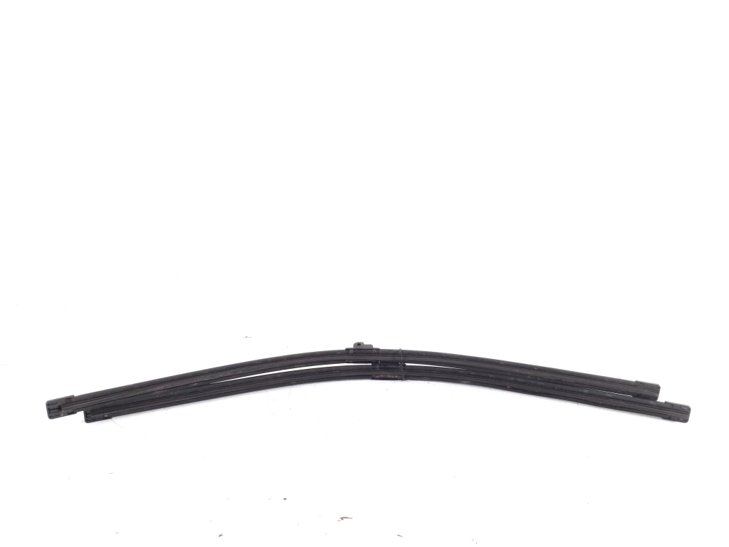 Used Mercedes Benz CLS-Class Windshield wiper blades A2118202945