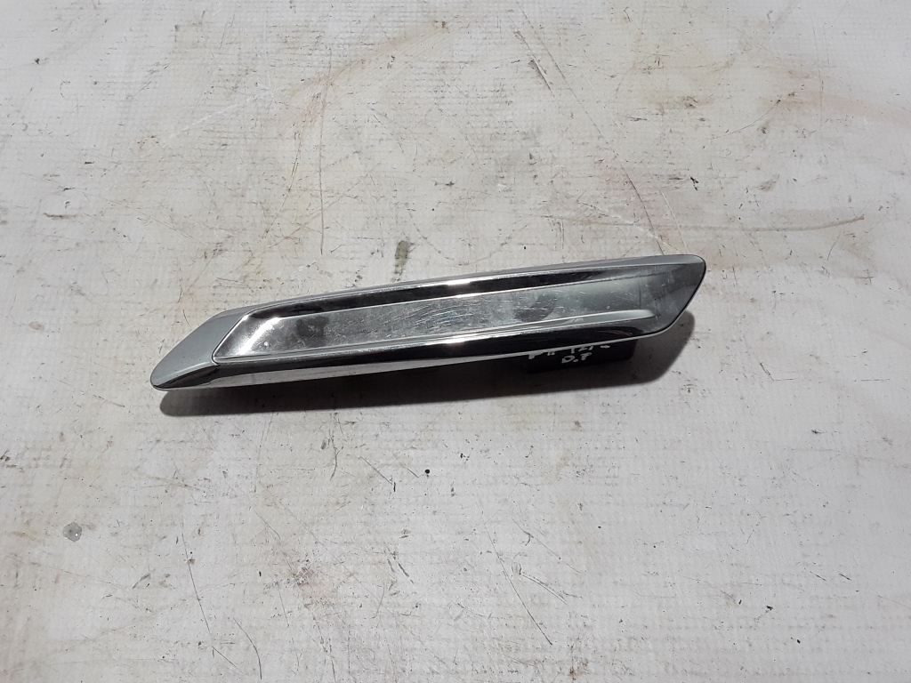 Used BMW 5 SERIES Other part of the front wing 7336648