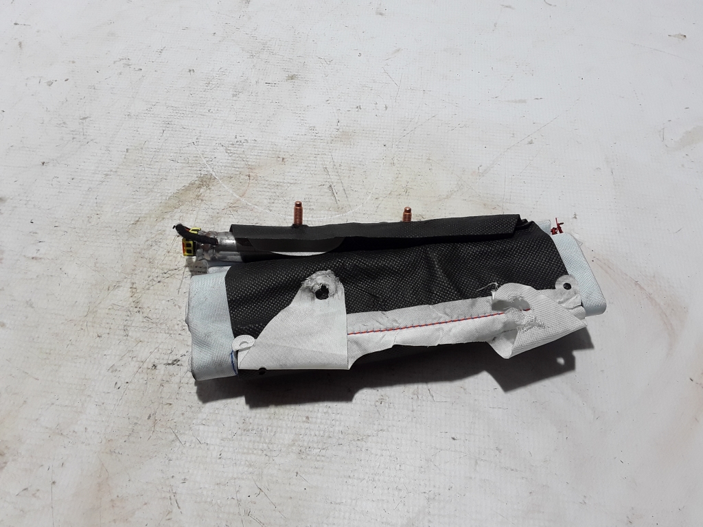 Used VOLVO XC40 Front seat airbag 32288537
