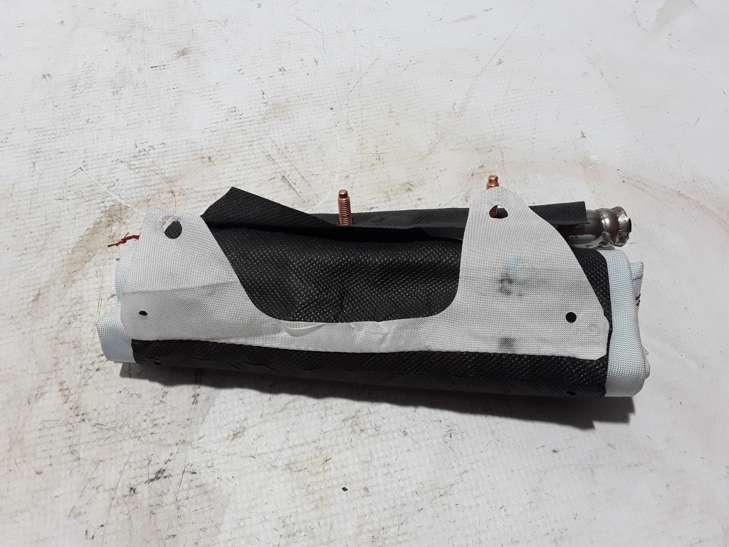 Benutzt VOLVO XC40 Airbag des Vordersitzes 32288538