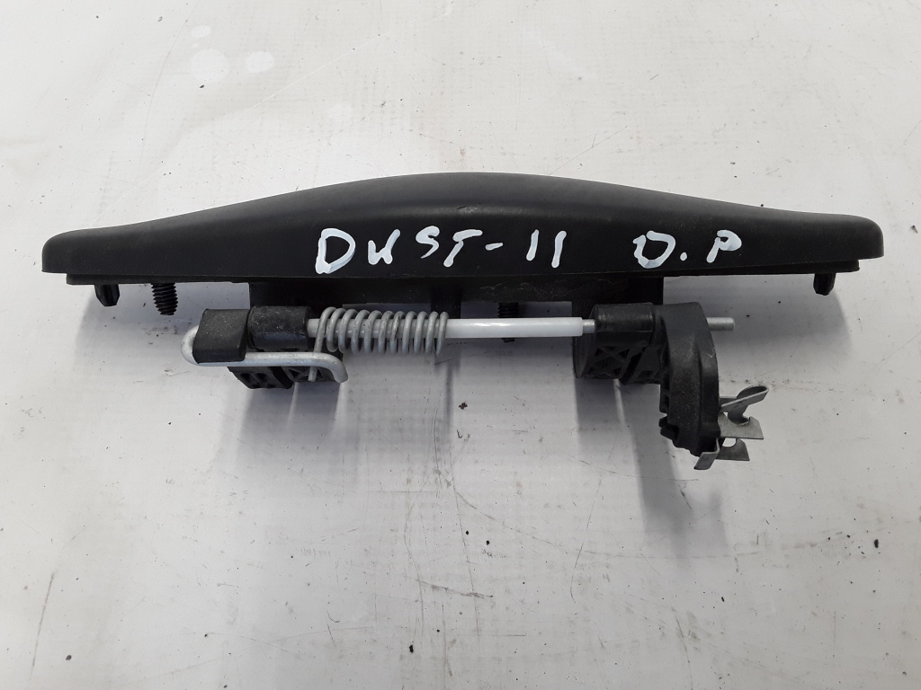 Used Dacia Duster Front door external opening handle and its details ...