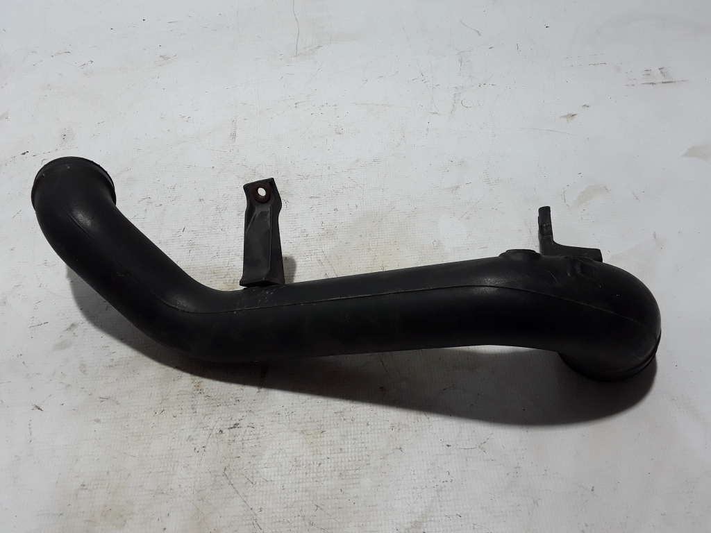 Used VOLVO V70 Air intake hose 31319775