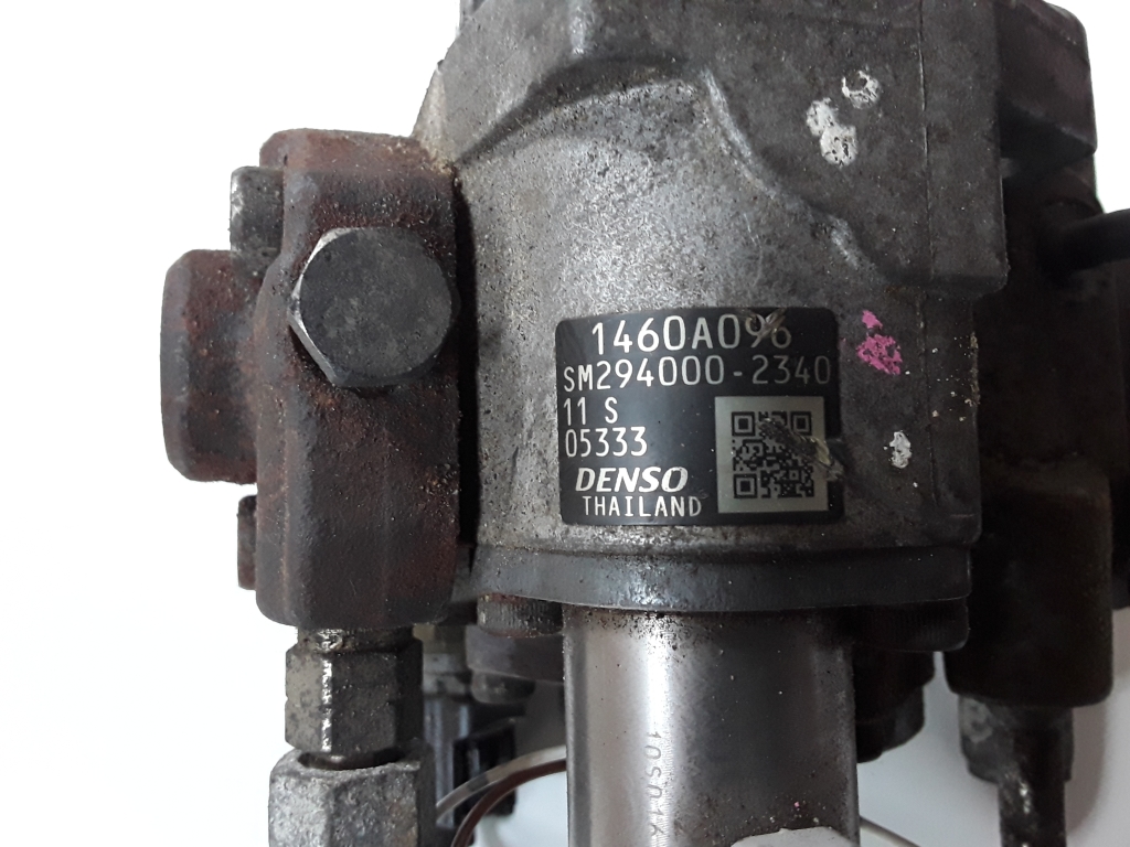 Used Mitsubishi L 200 Fuel pump 1460A096