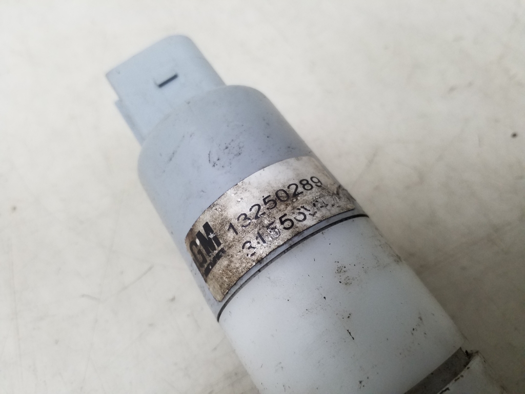 Used Opel Insignia Headlight washer motor front 13250289