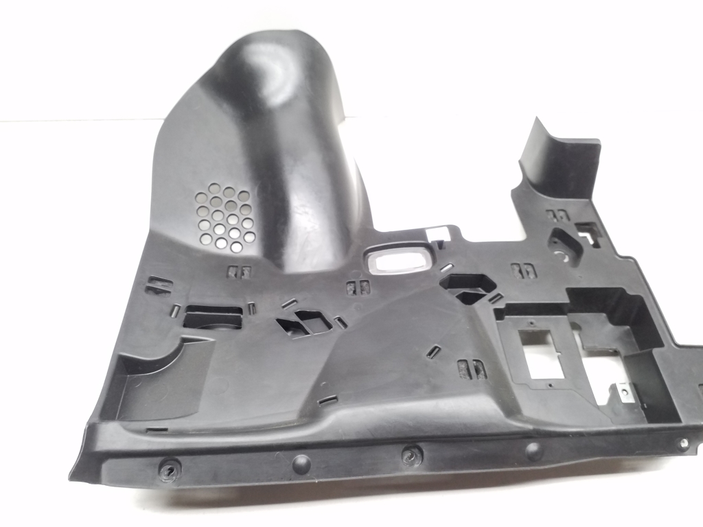 Used Mercedes Benz GLK-Class Another detail of the cabin A2046801589