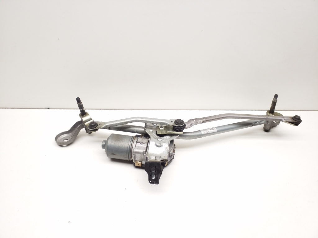 Used Mercedes Benz GLK-Class Windshield wiper mechanism and its details ...