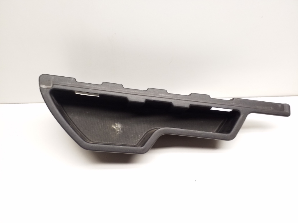 Used Mercedes Benz GLK-Class Other detail of the trunk interior A2046802091