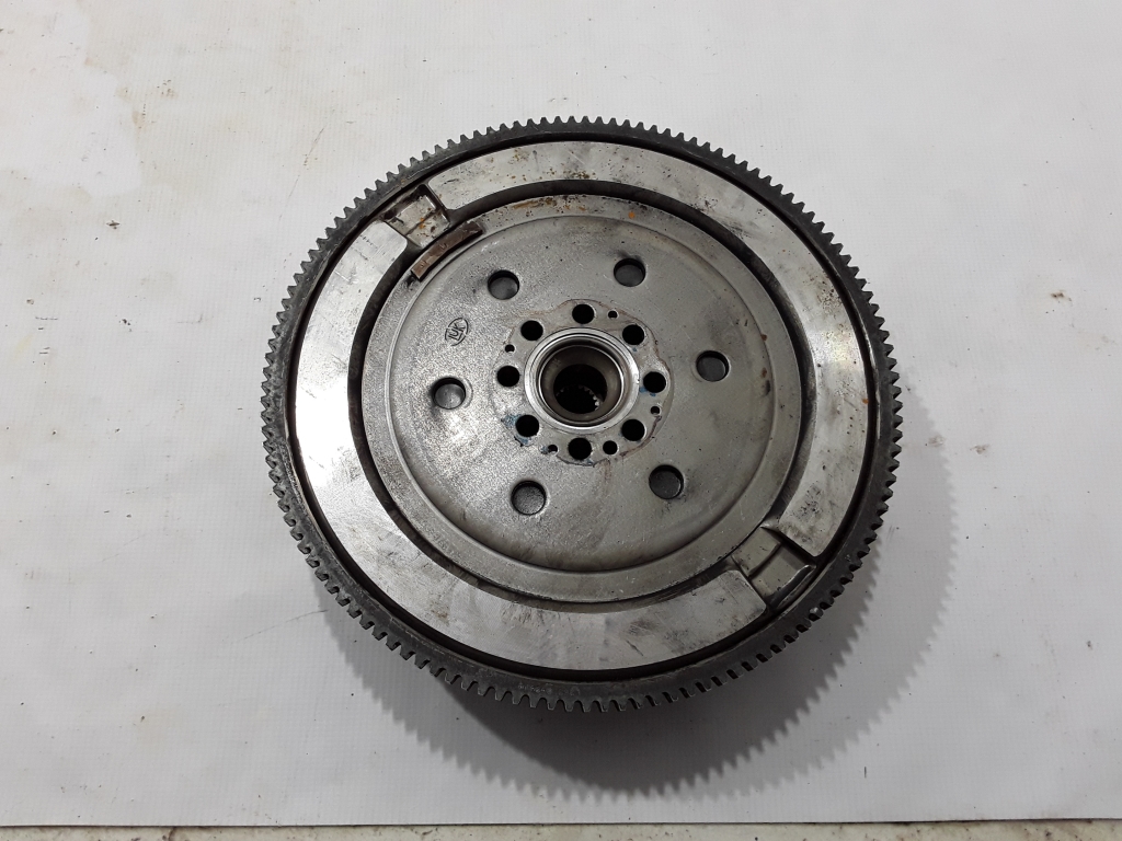 Used RENAULT Master Clutch and its parts
