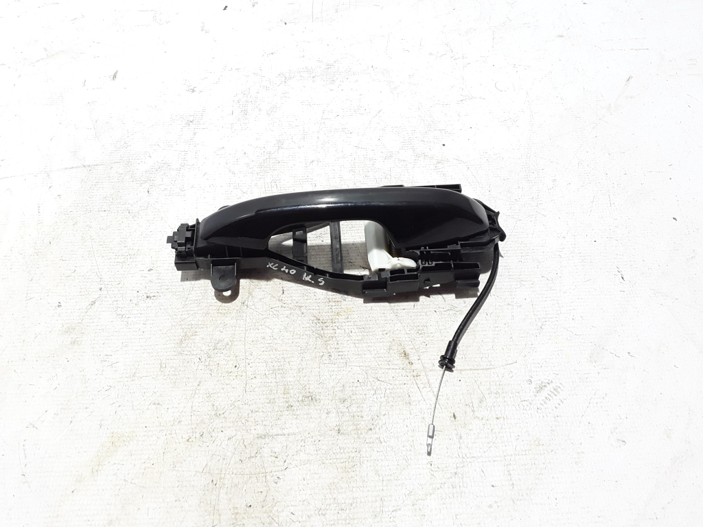 Naudotas VOLVO XC40 Galinių šoninių durų atidarymo rankenėlė išorinė ir ...