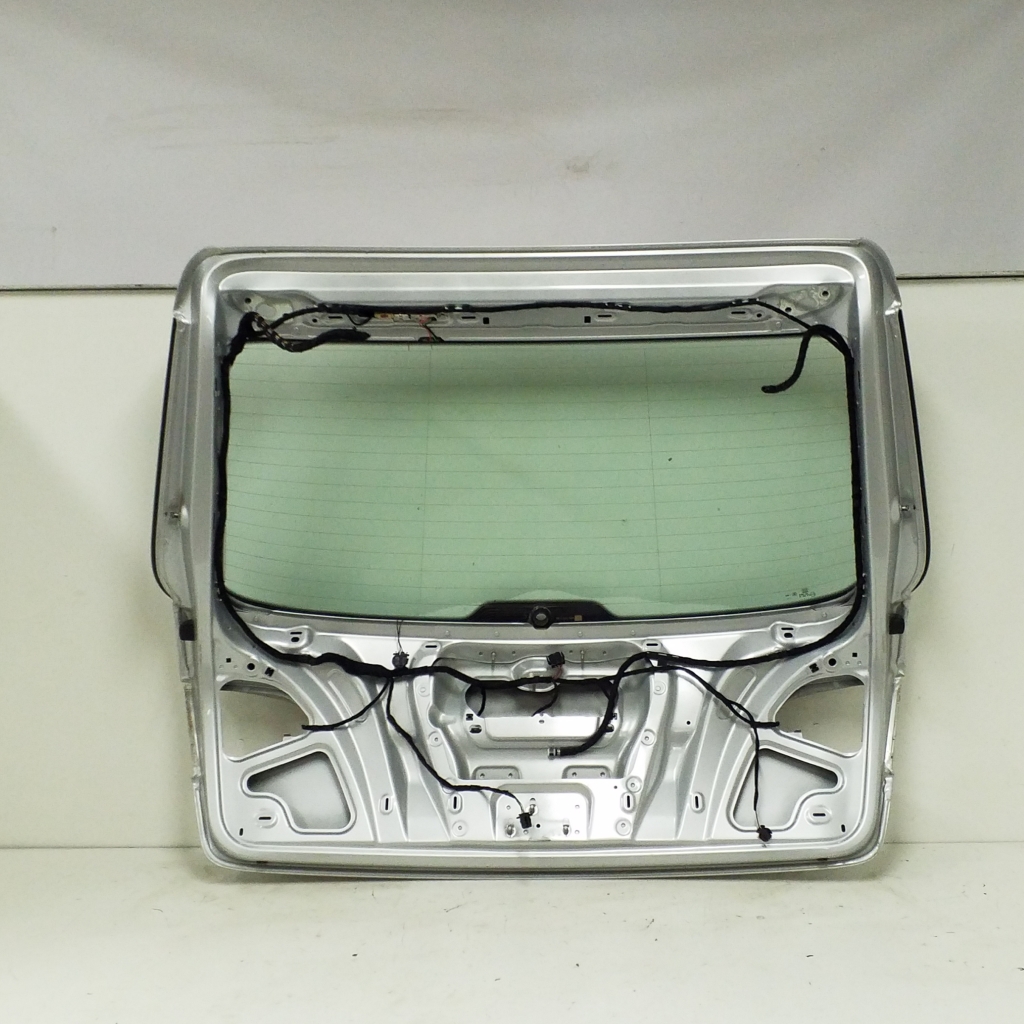 Used AUDI A4 Trunk lid and its parts