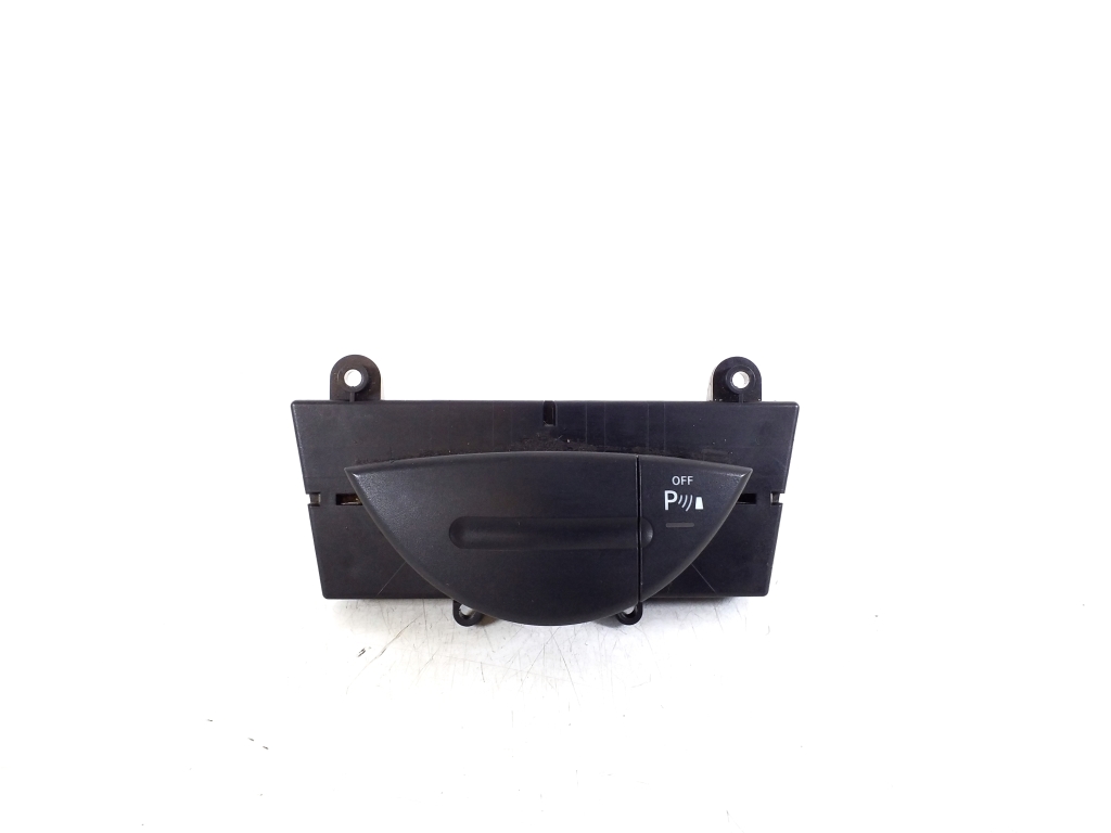 Naudotas Mercedes Benz CLS-Class Jungiklis ir jo detalės A2118216958