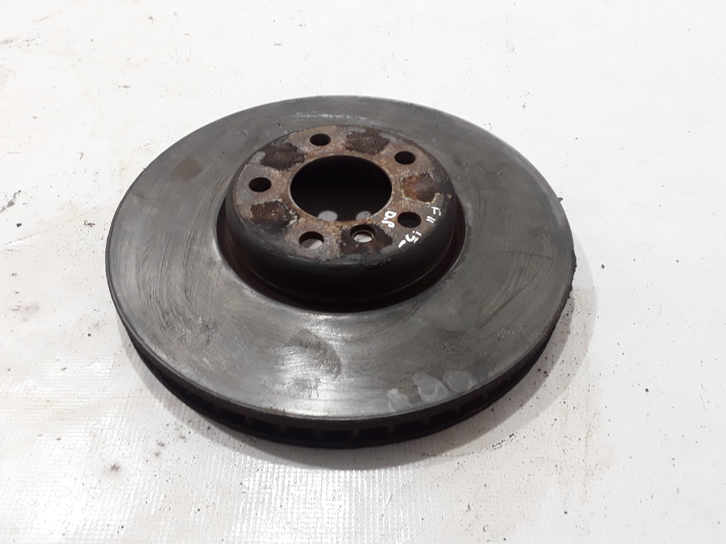 Used BMW 5 SERIES Brake disc front 6898730