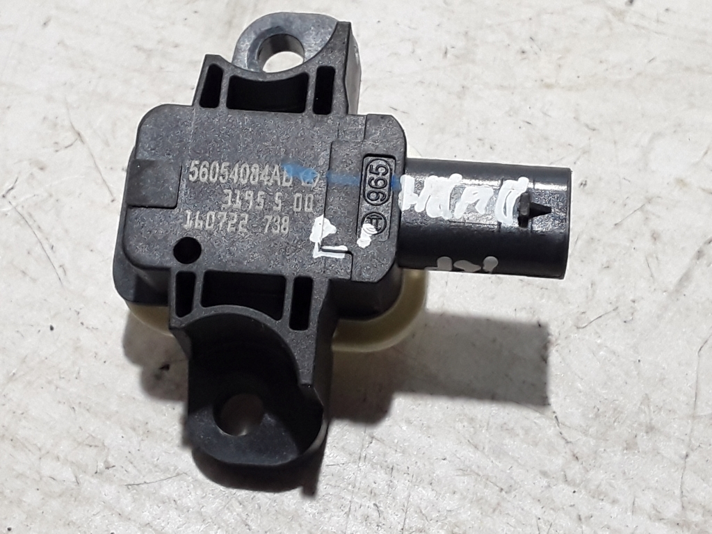Used Dodge Durango Airbag sensor 56054084AB