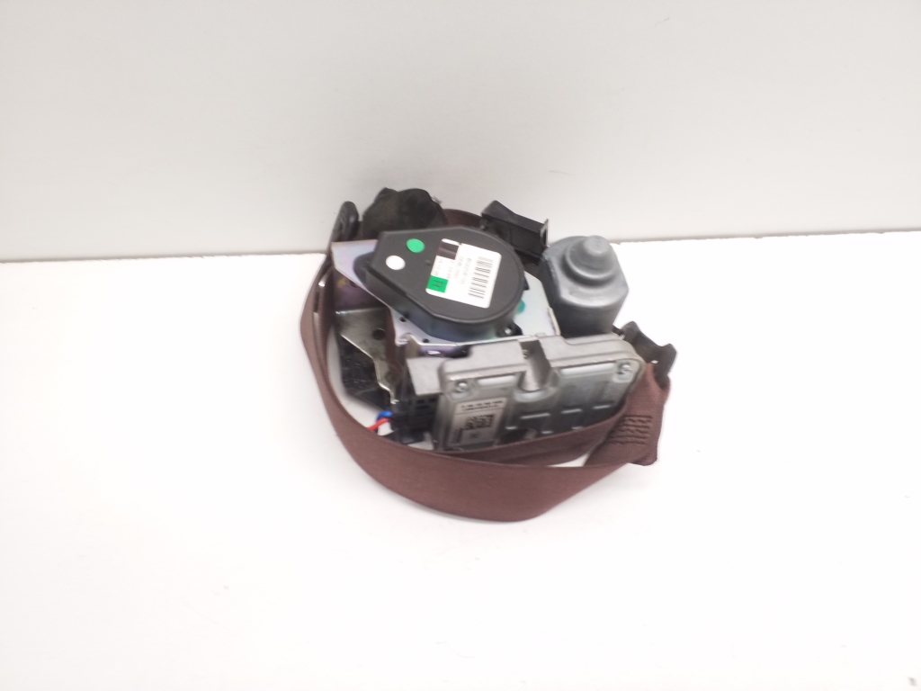 Used Mercedes Benz CLS-Class Front seat belt A2198600286