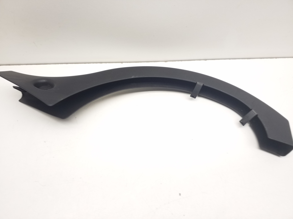 Used Mercedes Benz CLS-Class Trunk lid hinge trim A2198210189