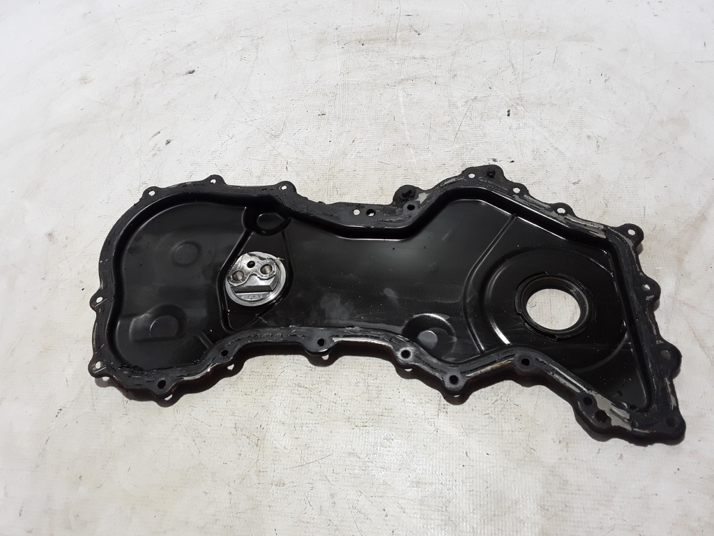 Used RENAULT Master Engine chain cover 135021465R