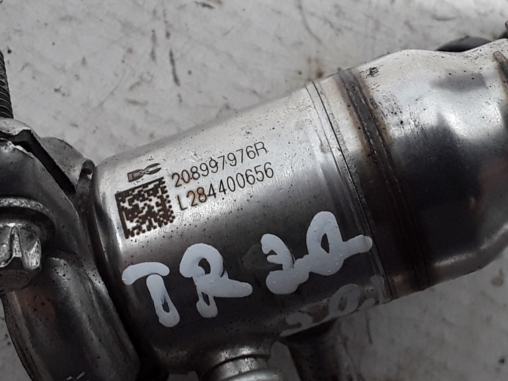 Used RENAULT Trafic AdBlue nozzle 208997976R