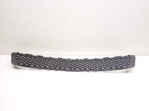 Used Mercedes Benz E-Class Front bumper lower grille A2128850523