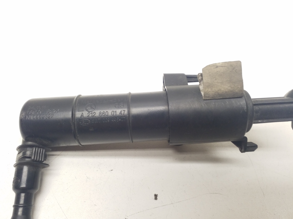 Used Mercedes Benz E-Class Headlamp spray nozzle A2128600147