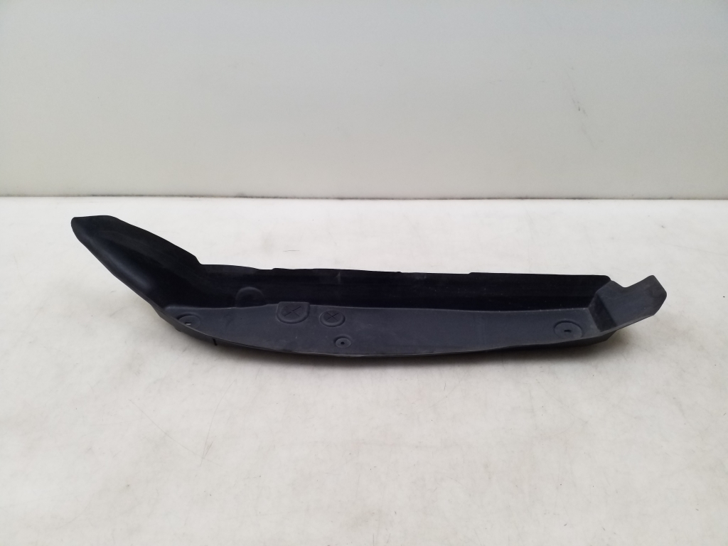 Used Mercedes Benz CLS-Class Other part of the front wing A2578890000