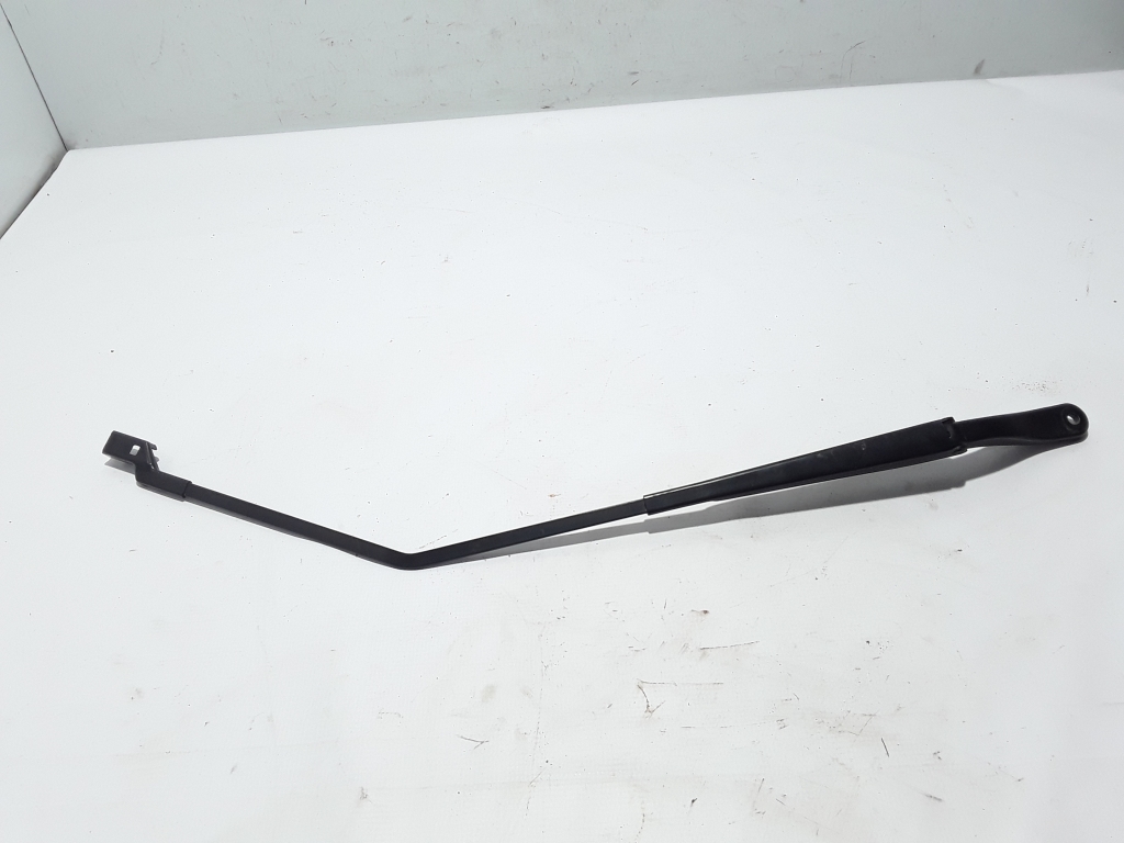 Used RENAULT Captur Windshield wiper blade 288866468R