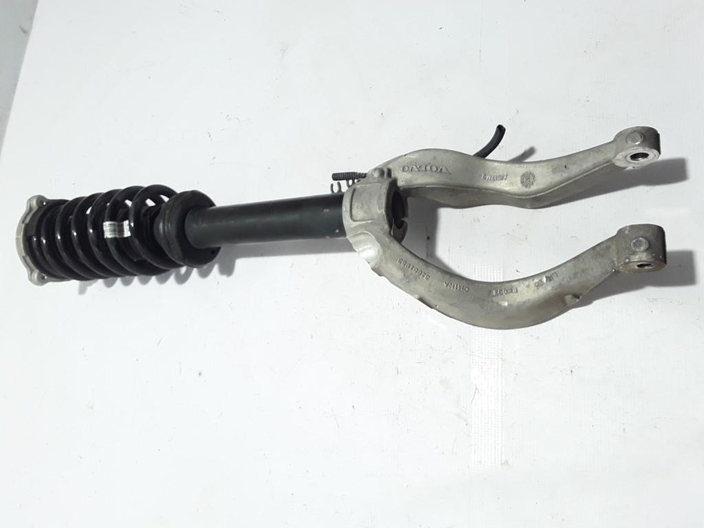 Used VOLVO XC90 Front shock absorber and its components