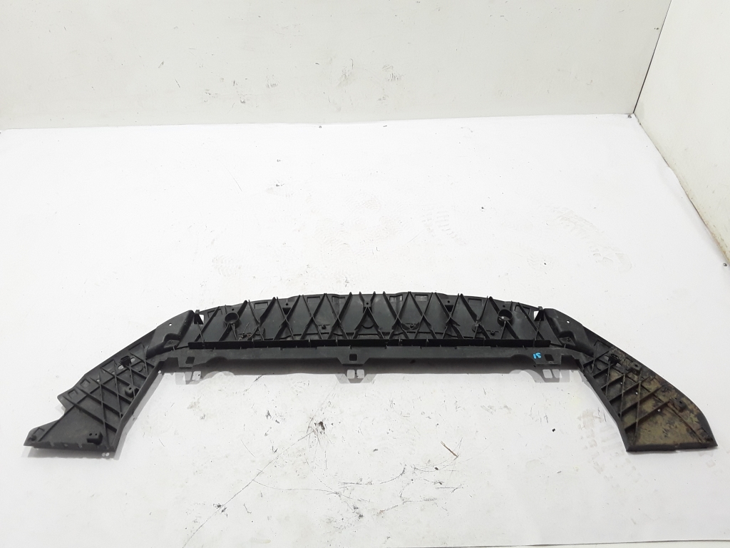 Used VOLVO XC60 Front underbody protection 31383167