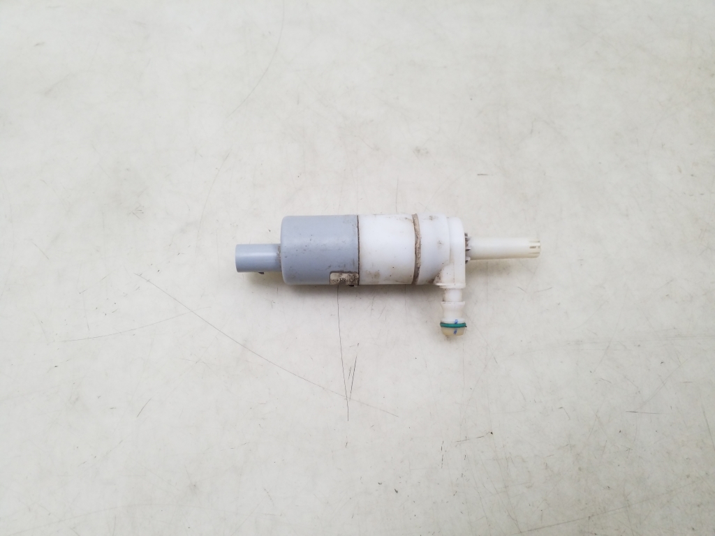 Naudotas Opel Insignia Žibintų apiplovimo varikliukas priekinis 13250289