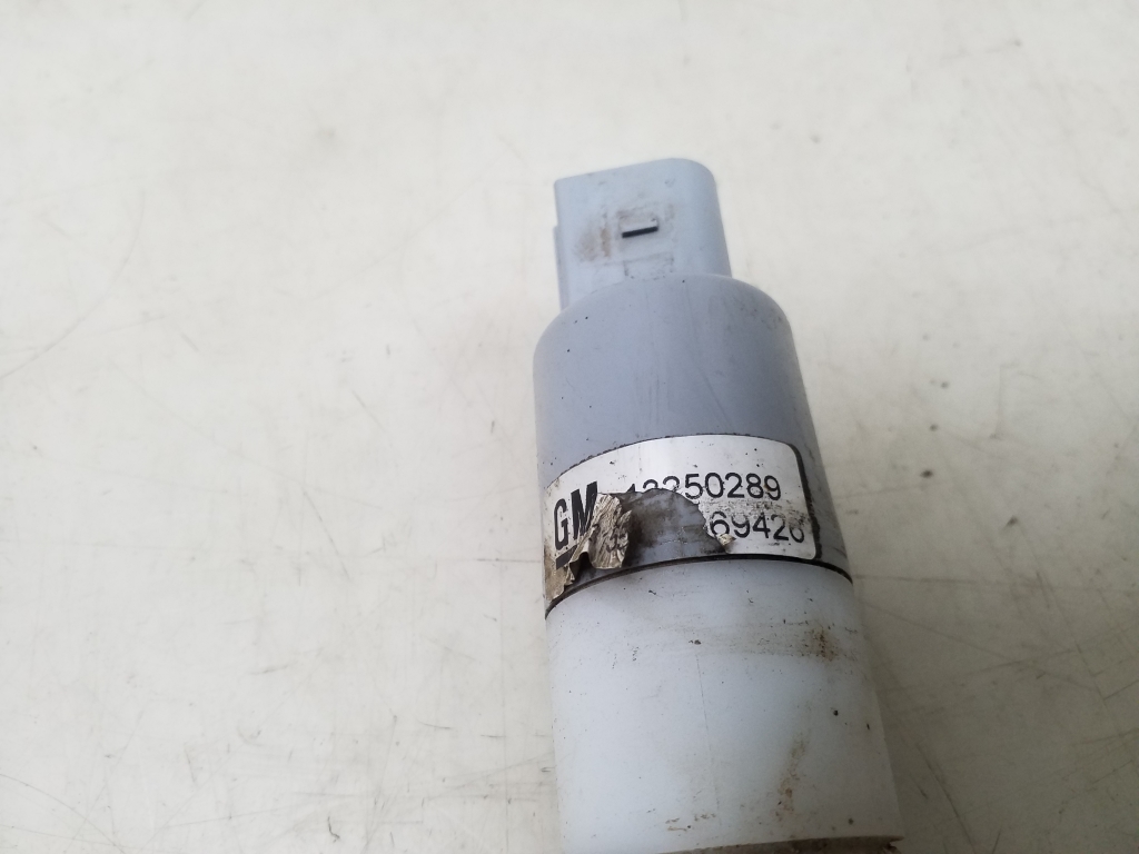 Naudotas Opel Insignia Žibintų apiplovimo varikliukas priekinis 13250289