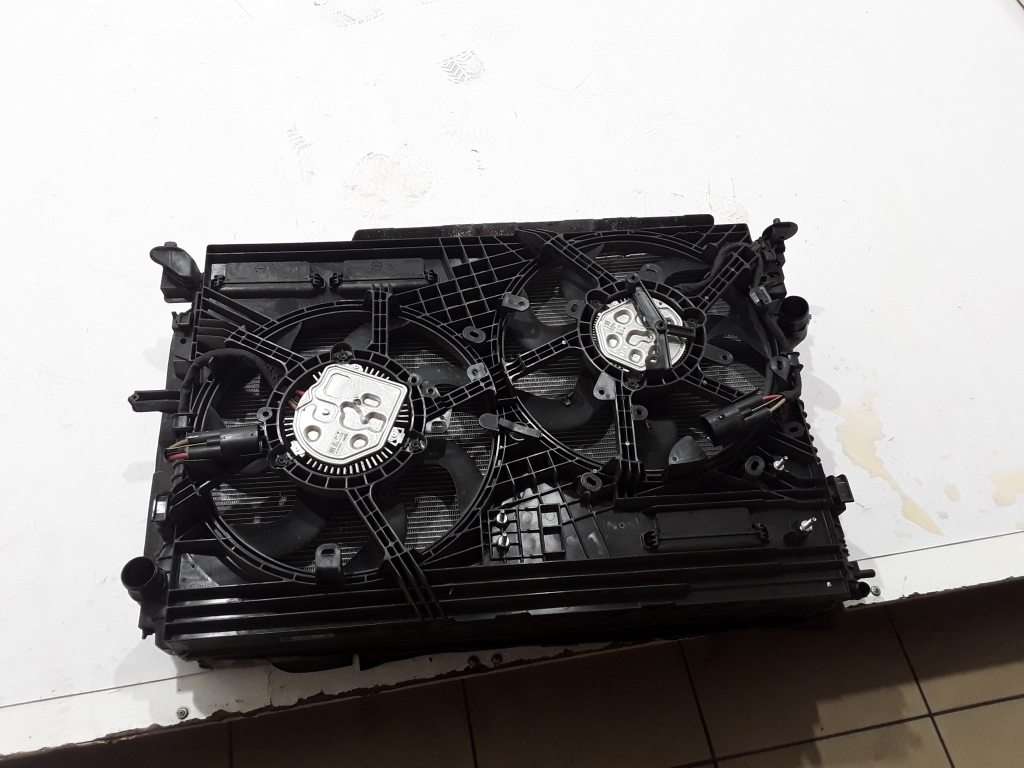 Naudotas RENAULT Espace Radiatorių komplektas ir jo detales