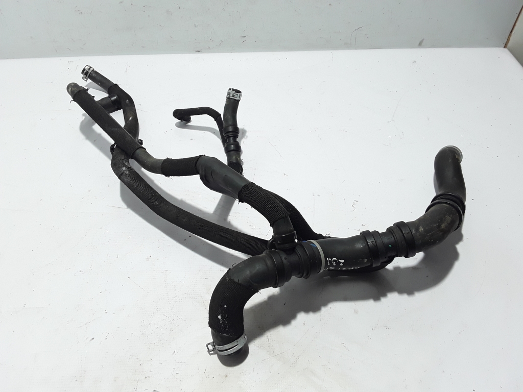 Used RENAULT Master Cooling radiator hose 215012674R