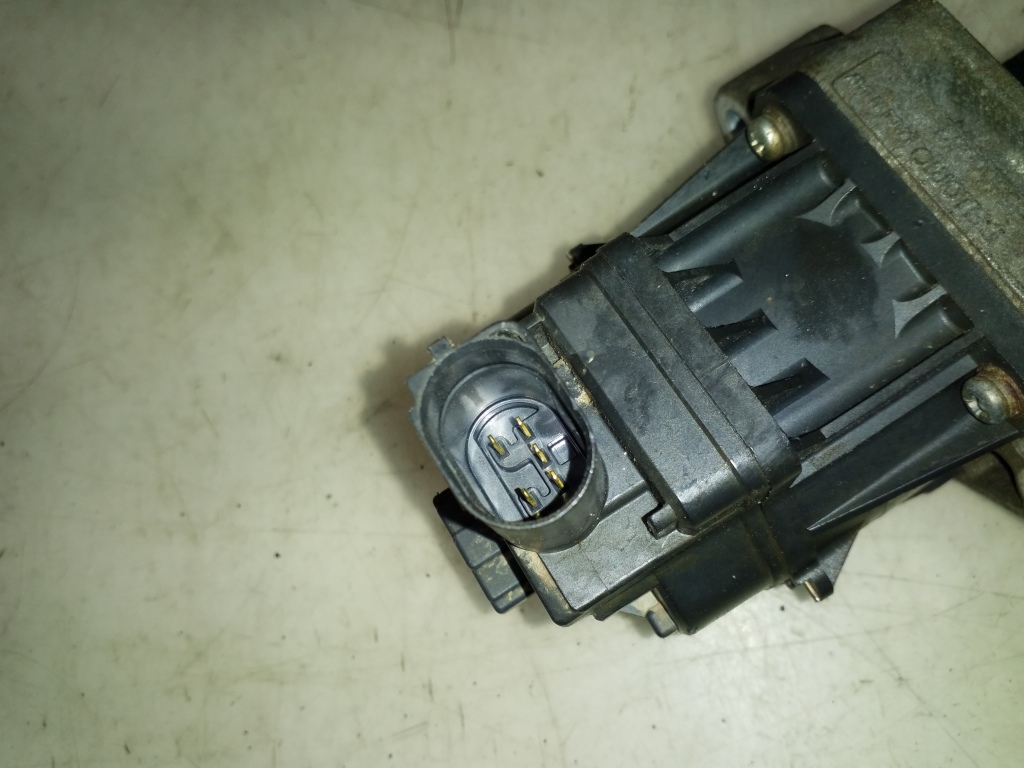 Used Opel Insignia EGR valve 55566052