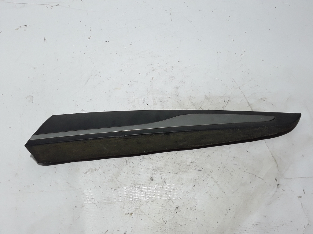 Used RENAULT Clio Rear side door strip 828772096R