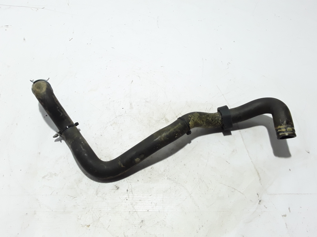 Naudotas RENAULT Clio Aušinimo radiatoriaus žarna 215018337R