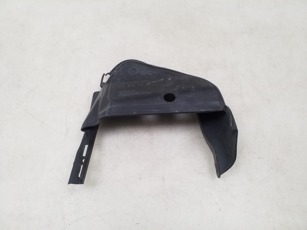 Used Mercedes Benz CLS-Class Front grille holder A2578853902