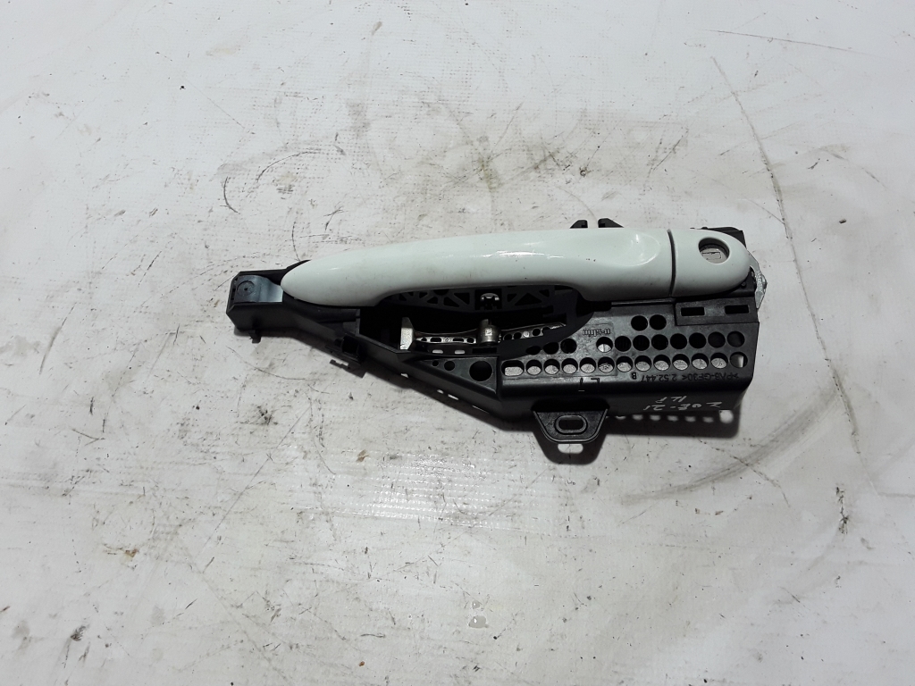 Used RENAULT Zoe Front door external opening handle and its details