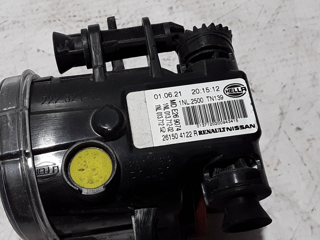 Used RENAULT Zoe Front bumper fog lamp 261504122R
