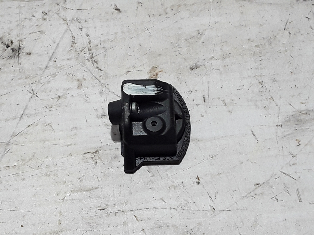 Used RENAULT Zoe Tire pressure sensor 407006UA0A