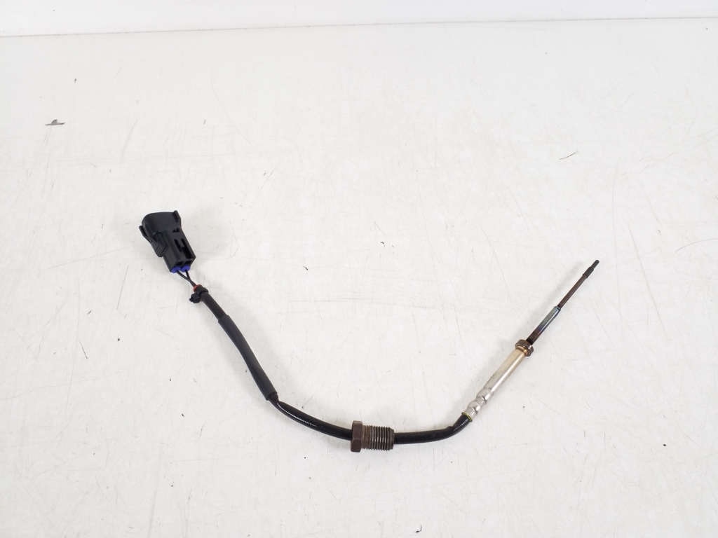 Used TOYOTA Land Cruiser Muffler temperature sensor 89425-71080