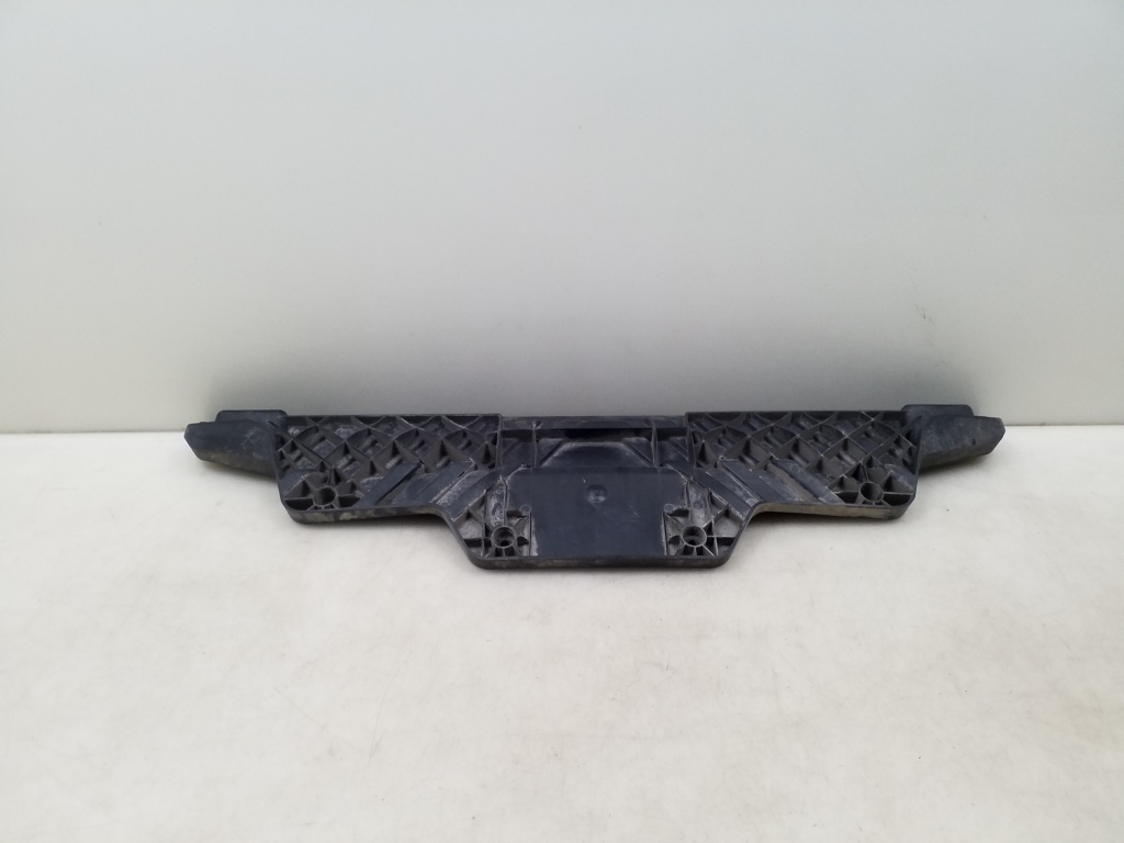 Used AUDI Q7 Front bumper bracket 4M0807329