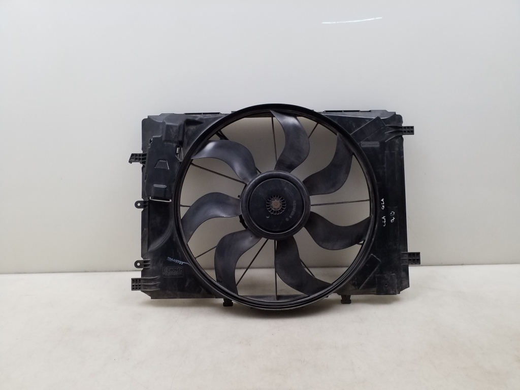 Used Mercedes Benz CLA-Class Cooling fan and its parts A2465000064