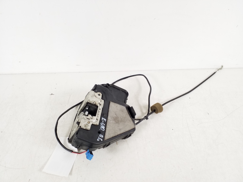 Used Mercedes Benz E-Class Rear side door lock A2117300635