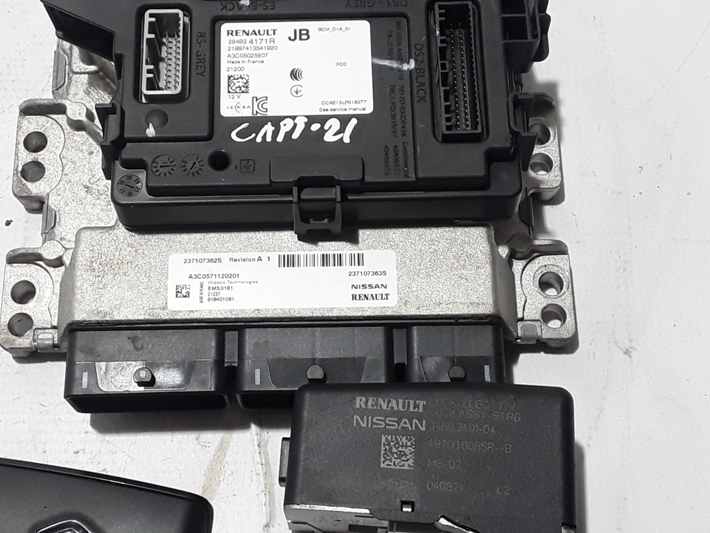 Used RENAULT Captur Car starting system