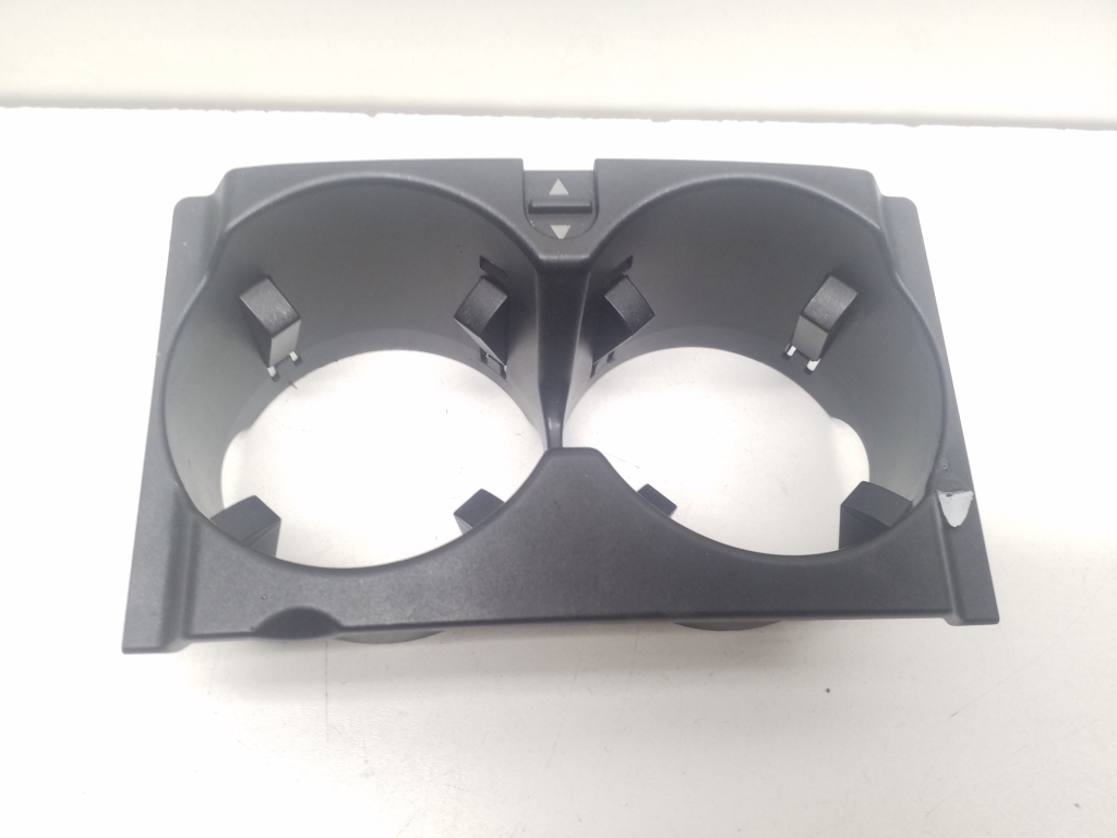 Used Mercedes Benz E-Class Cup holder A2126800110