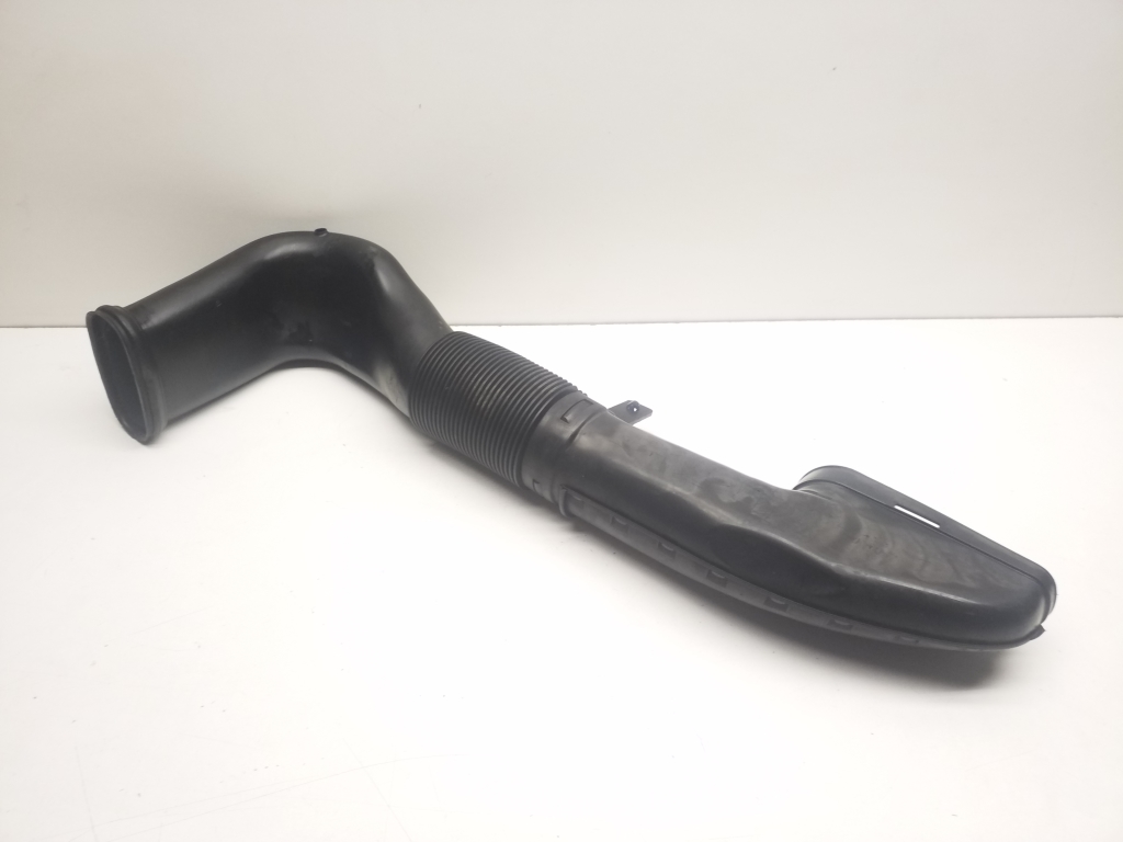 Used Mercedes Benz E-Class Air intake hose A6510903437