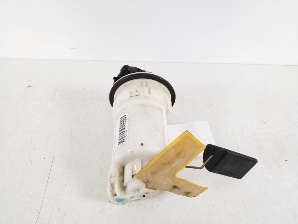 Used TOYOTA Corolla Fuel pump in the tank 77020-12490