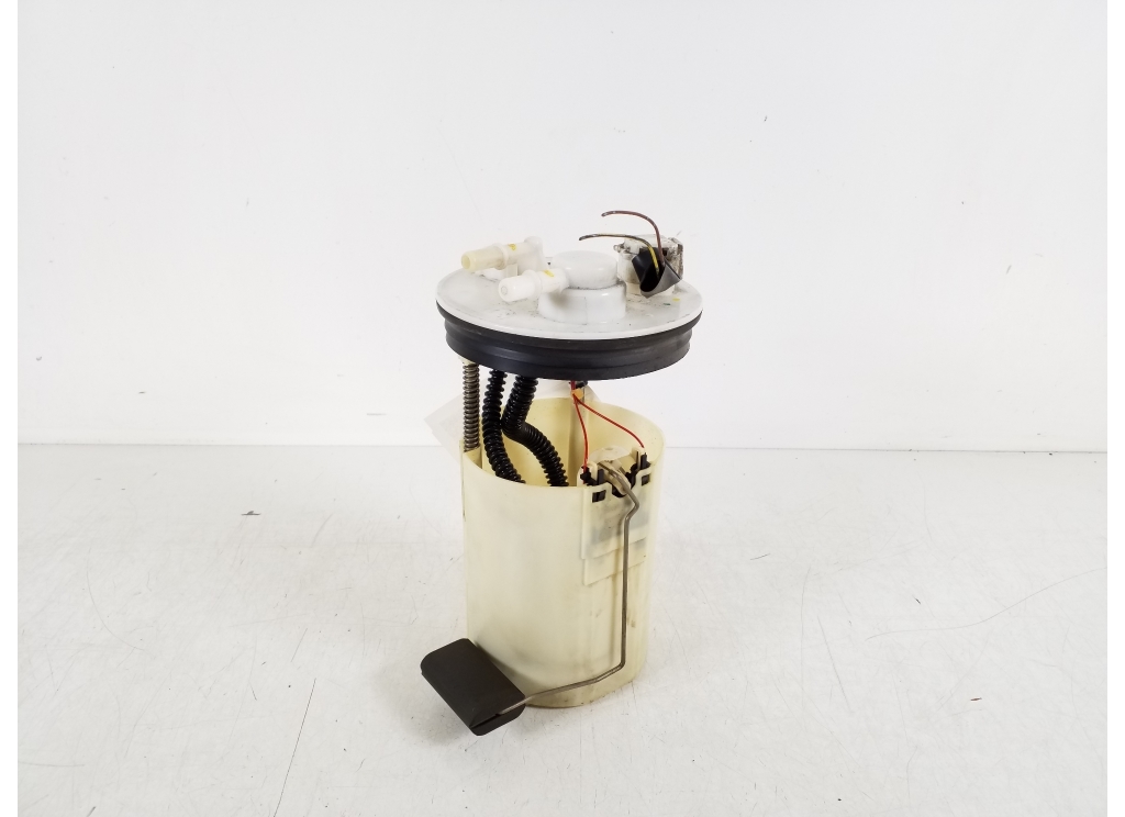 Used TOYOTA Corolla Fuel pump in the tank 77010-02040