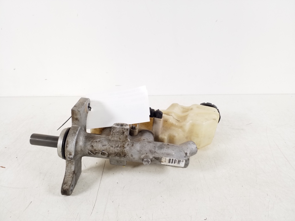 Used TOYOTA Corolla Master cylinder 47201-09060